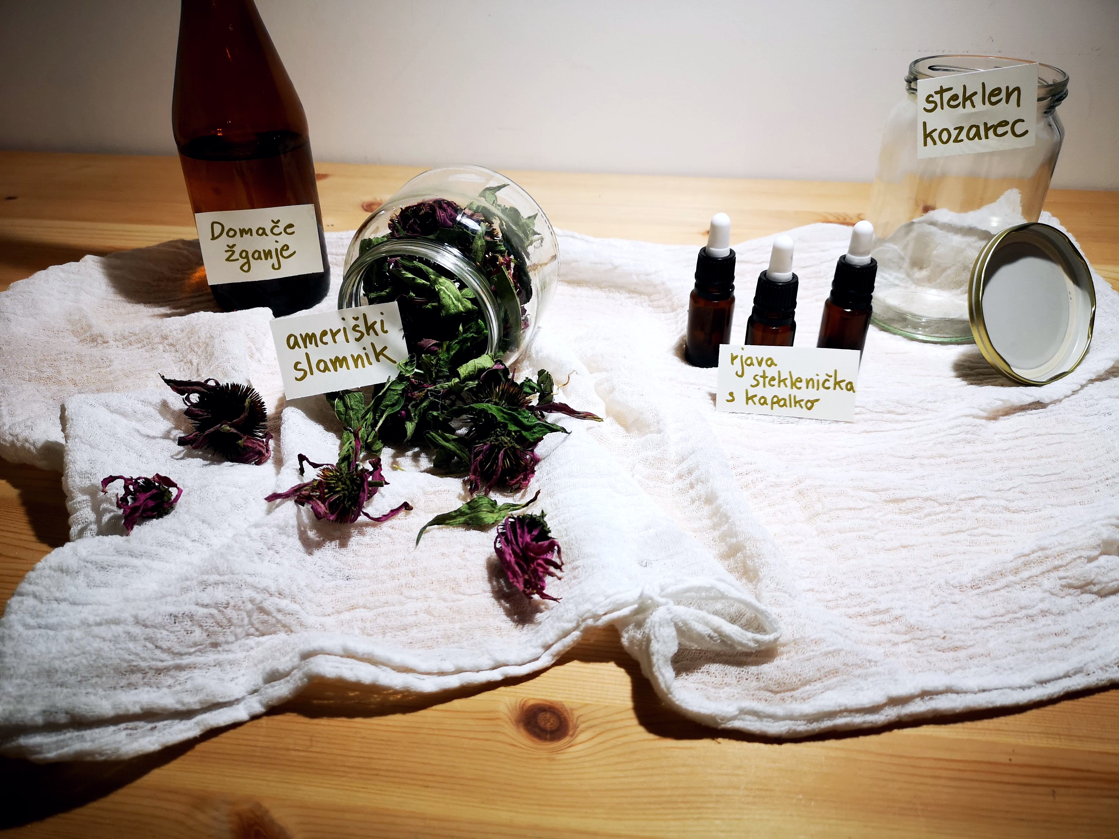 Tincture: What is it? How to prepare and use it? - My Herbal Tea